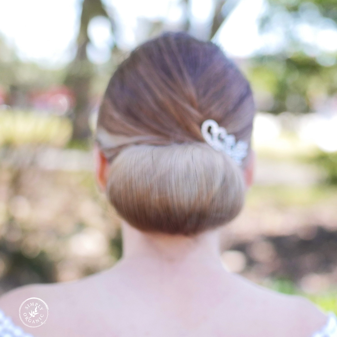 How to Create the Perfect Classic Chignon for Weddings - Simply Organics